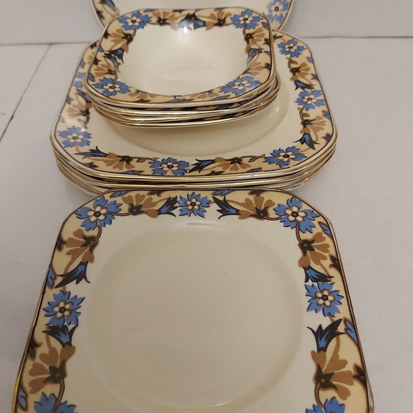 Woods ivory ware | Dining | Porcelain Vintage 2 Porcelain Plats Woods ...